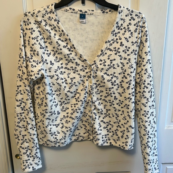 Old Navy | Tops | Old Navy Floral Crop Top Large | Poshmark